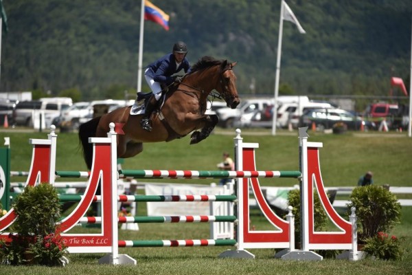 Emerald Valley Natural Health Announces Sponsorship HITS Triple Crown ...